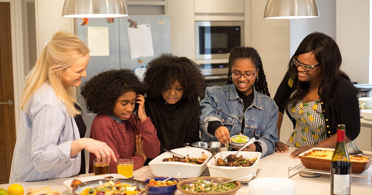 Meeting Jesus at the dinner table - Evangelical Alliance