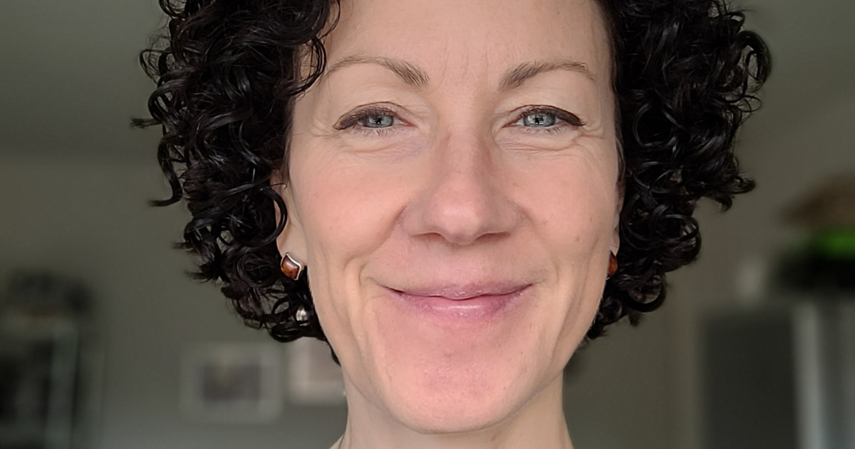 10 minutes with... Lynne Paterson - Evangelical Alliance